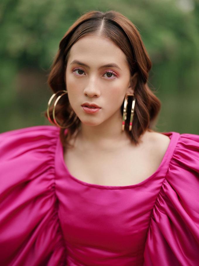 Tantangan Adhisty Zara Main Film Virgo And The Sparklings, dari Main ...