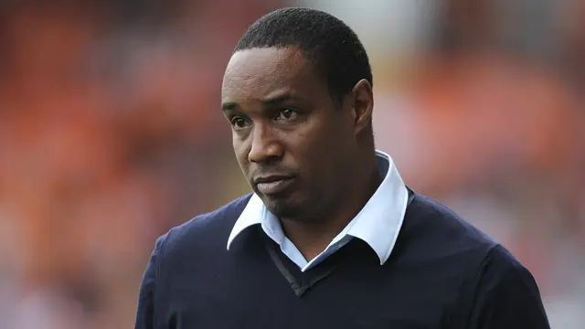 Kecewa Berat, Paul Ince Sebut Staf Pelatih Manchester United Tak Ramah ...