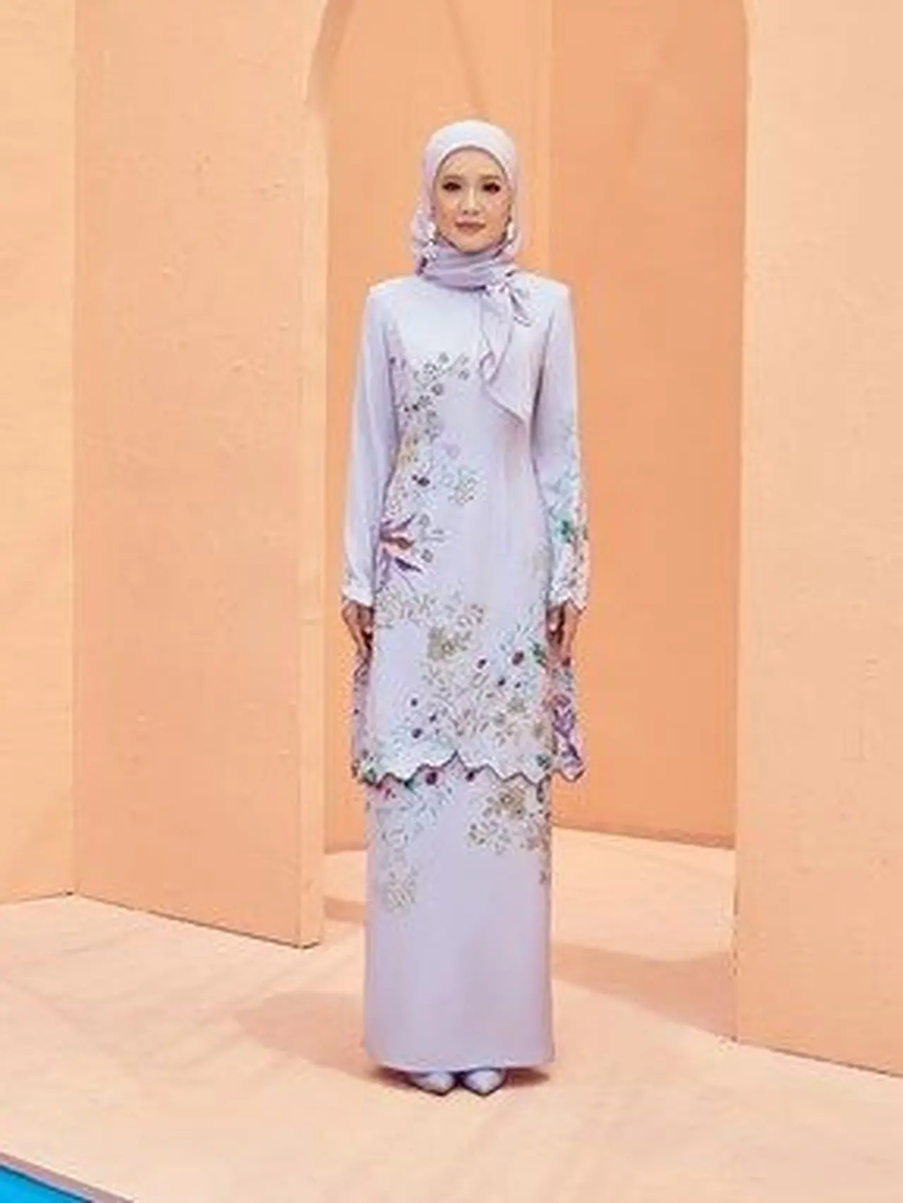 17 Inspirasi Model Baju Kurung Modern yang Menawan untuk Kondangan di ...