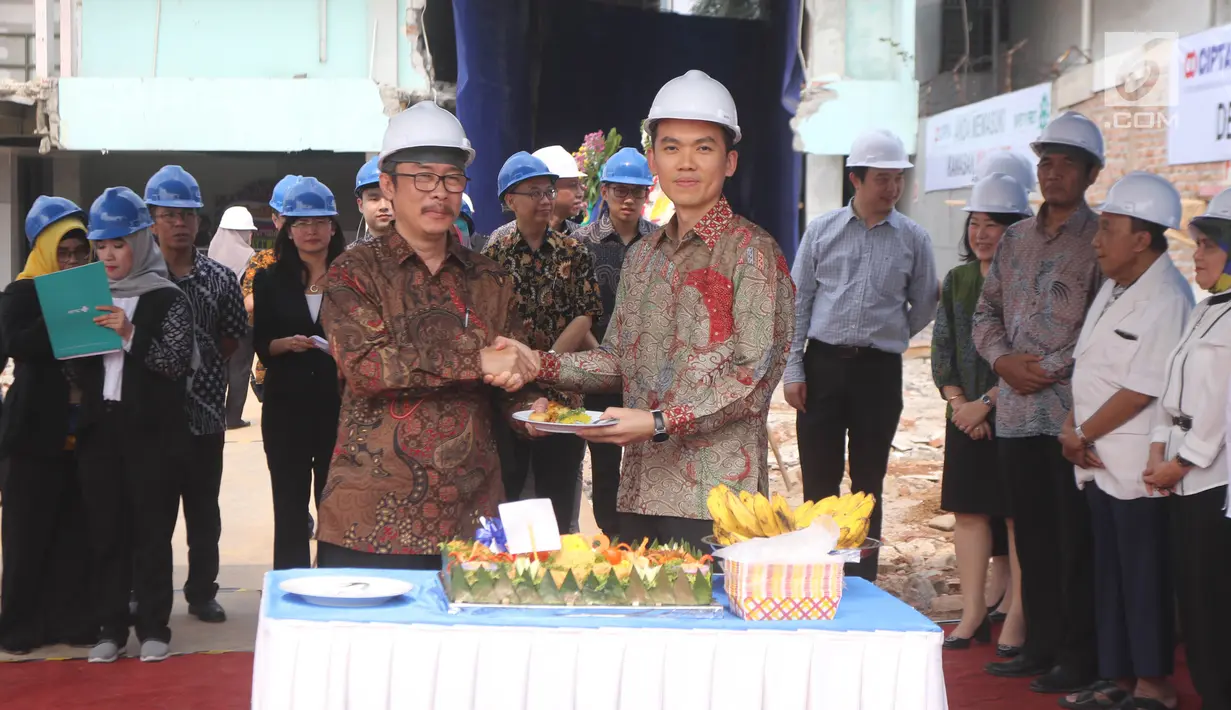 FOTO: Resmi, Groundbreaking Gedung Baru RS EMC Tangerang - Foto ...