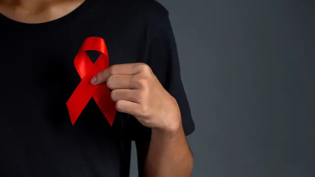 Gejala HIV beserta Penyebabnya yang Harus Diketahui - Ragam Bola.com