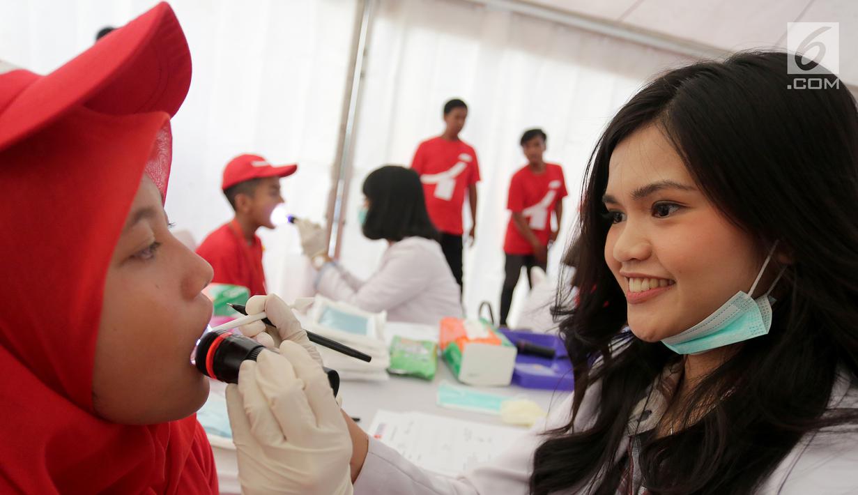 FOTO: Mengajak Indonesia Tersenyum dengan Periksa Gigi Gratis - Foto ...