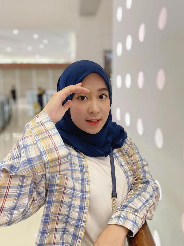 Genap 21 Tahun, Ini 6 Potret Terbaru Syahfira Angela Nurhaliza Eks JKT48