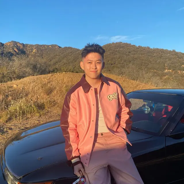 Mau Belajar Bahasa Inggris Cepat? Cek Tips ala Rich Brian Ini - ShowBiz ...