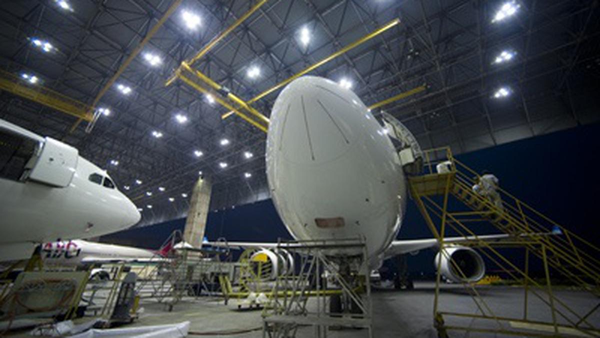 Garuda Resmi Operasikan Hanggar Pesawat Terbesar di Dunia - Bisnis ...