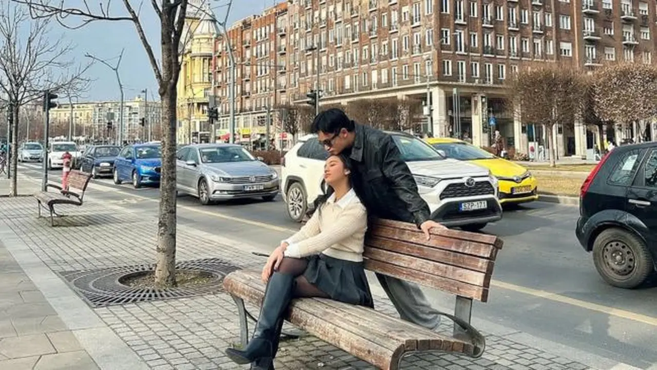 6 Potret Randy Martin dan Lyodra Liburan ke Budapest, Penuh Romantisme ...