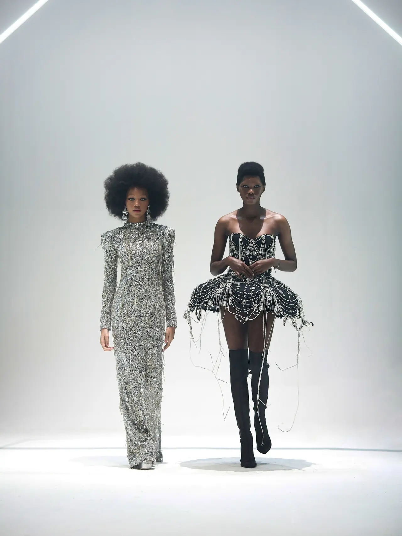 Monica Ivena Jadi Desainer Indonesia Pertama yang Pakai Influencer ...