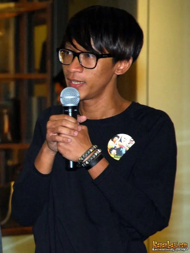 Sering Tampil Nyentrik, Ini 6 Potret Transformasi Aming - Hot Liputan6.com