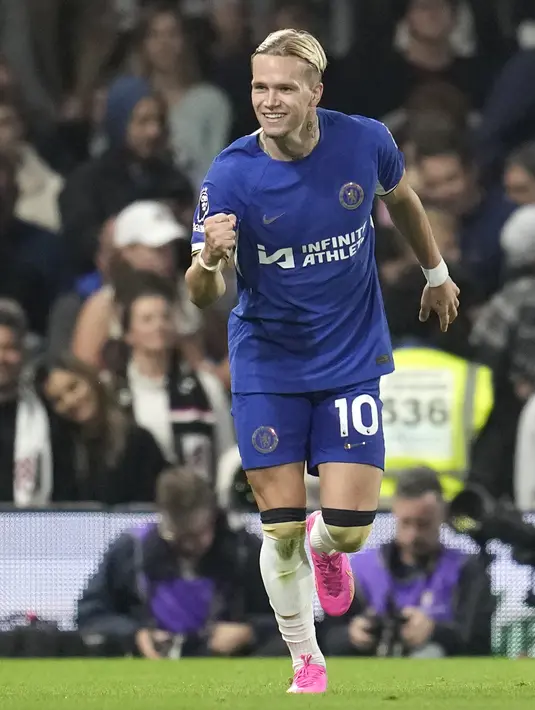 Chelsea Vs Fulham: Aksi Mykhailo Mudryk Cetak Gol Perdananya di Liga ...