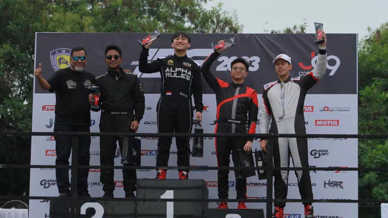 Performa Apik Alpha Rules Drift Team pada Putaran Kedua Indonesia Drift ...