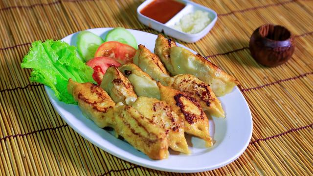 Apa Itu Kuotie? Simak Penjelasan dan Resepnya di Sini - Food Fimela.com