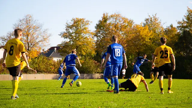 Macam-Macam Teknik Mengumpan atau Passing dalam Permainan Sepak Bola ...