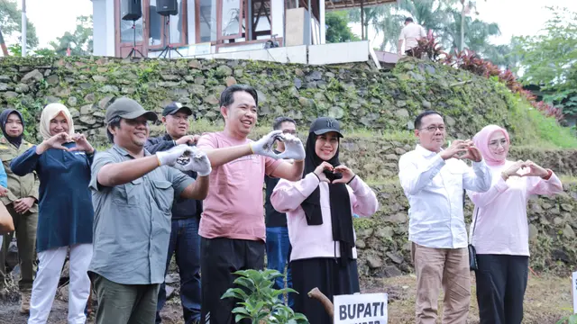 Bupati Jember Jalankan Program Bunga Desaku di Tanggul, dari Menanam Pohon hingga Kunjungan ke ...