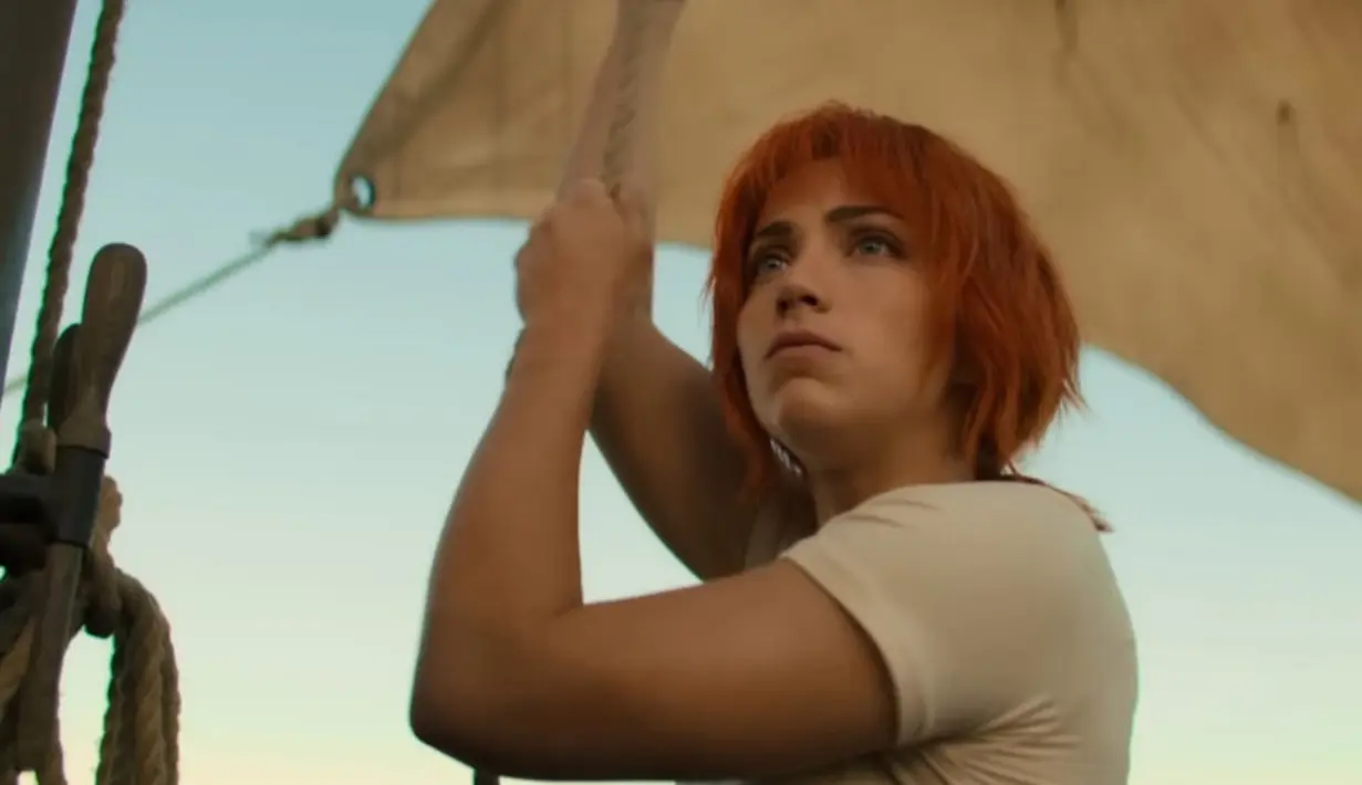 Potret Emily Rudd di One Piece Live Action, Pemeran Nami - Foto ...