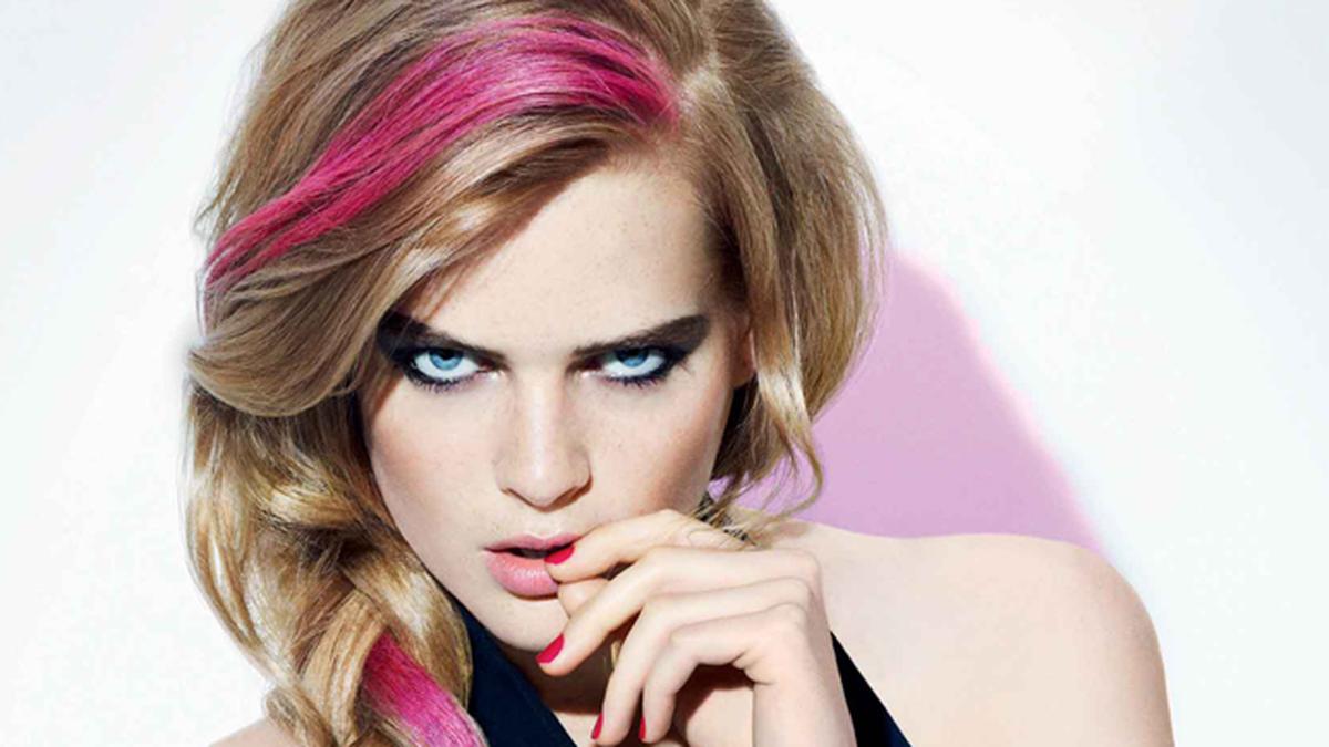 Inspirasi Gaya Rambut Highlight Super Keren