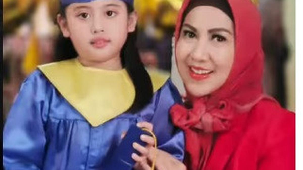 7 Potret Vania Athabina Putri Venna Melinda Ikut Lomba Gymnastic ...