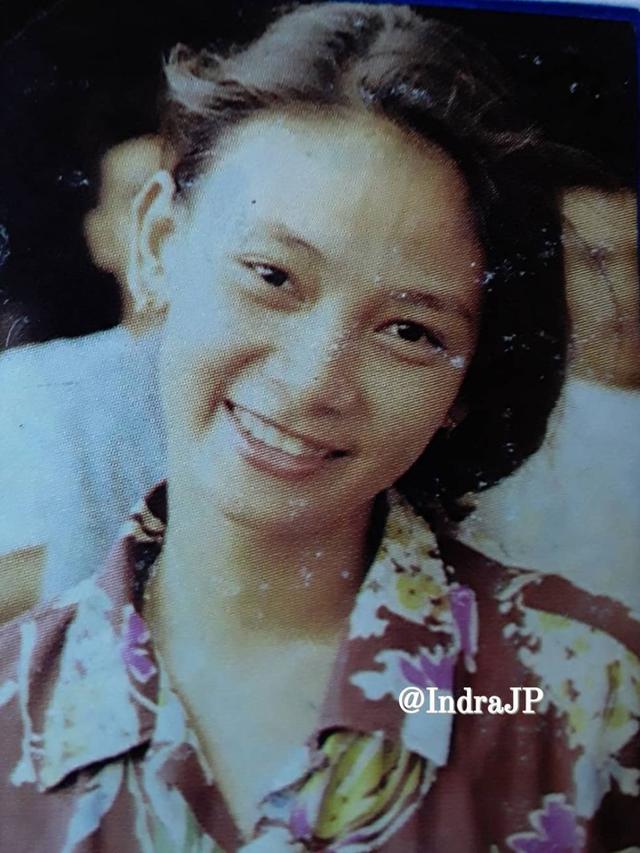 6 Potret Lawas Dian Nitami, Penampilannya Curi Perhatian - Hot Liputan6.com