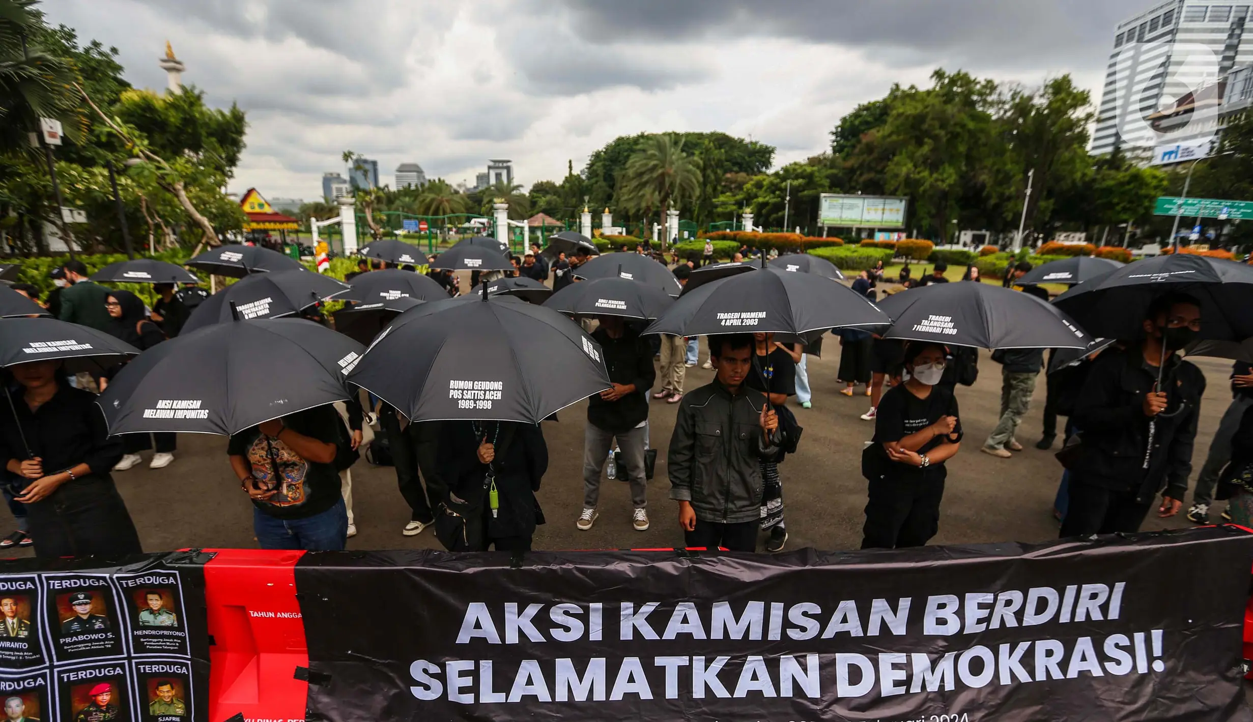 Aksi Kamisan ke-808 Soroti Penyelesaian Kasus Kekerasan Terhadap ...