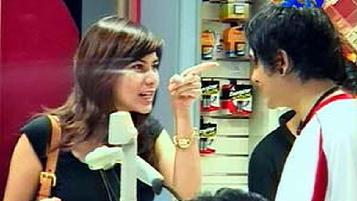 Kekasih Baru Vicky Nitinegoro - ShowBiz Liputan6.com