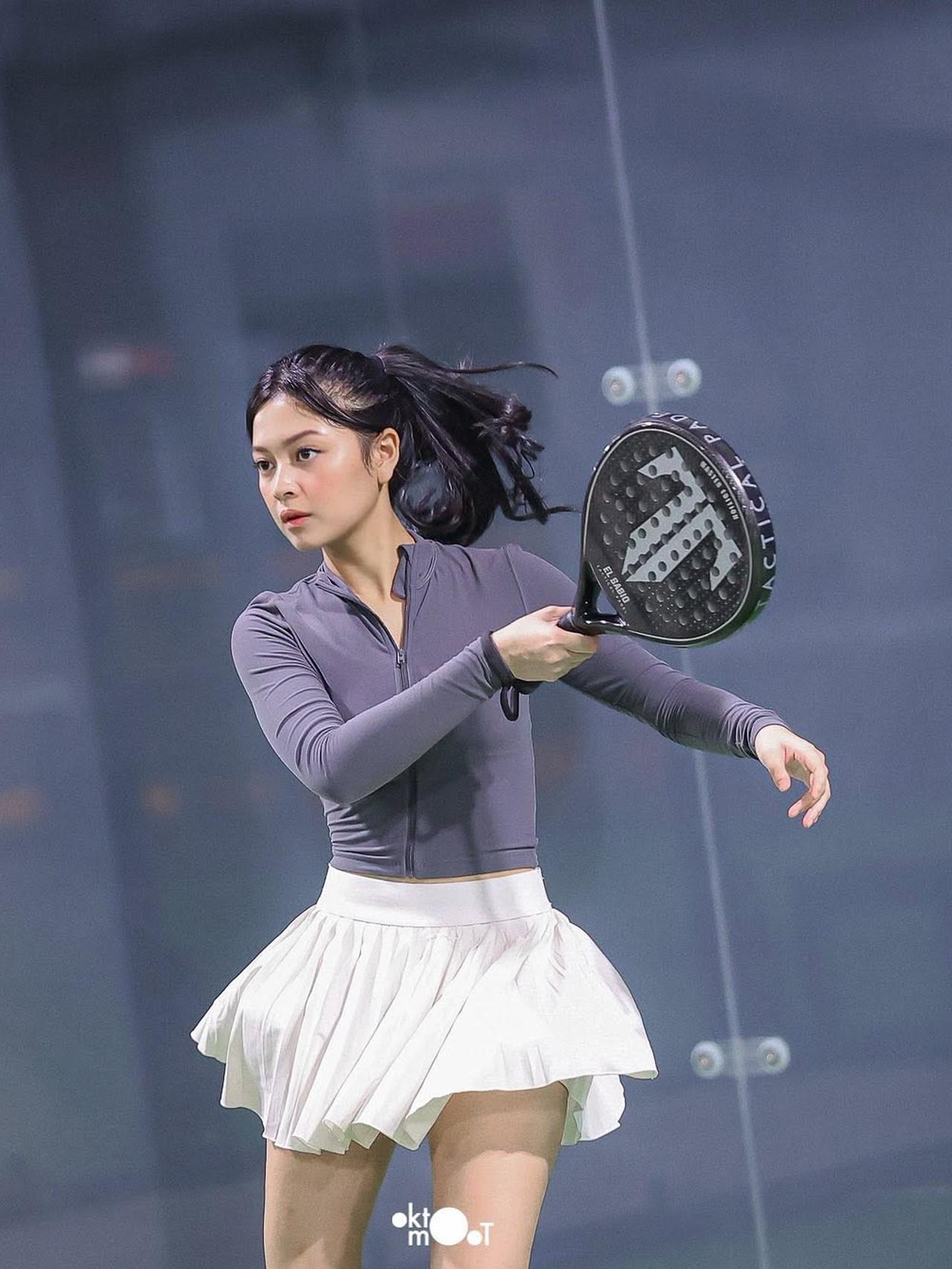 Potret 6 Artis Wanita Main Padel, Olahraga Seperti Tenis Digandrungi ...