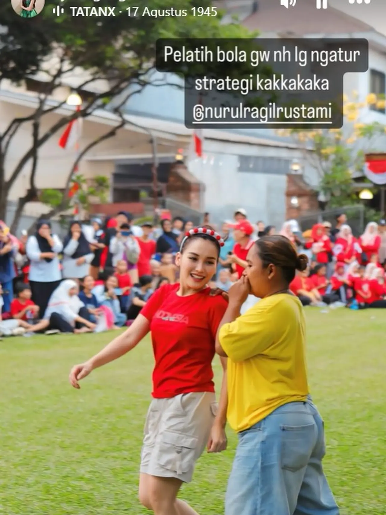 Potret Seru Ayu Ting Ting 17-an Bareng Warga Sekitar, Sengaja Tak Ambil Job di Hari Kemerdekaan ...