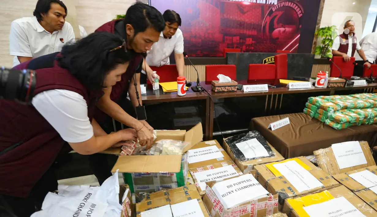 Bareskrim Bongkar Peredaran Sabu 157 Kg Jaringan Internasional - Foto Liputan6.com