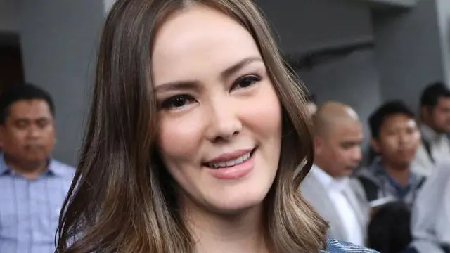 Ini Alasan Cathy Sharon Pilih Belanja Online - ShowBiz Liputan6.com