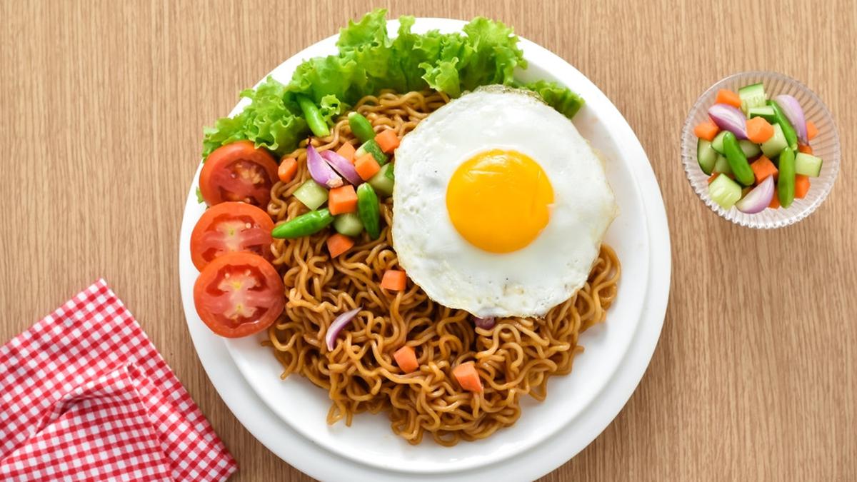 Resep Indomie ala Bugis yang Segarnya Bikin Nagih - Food Fimela.com