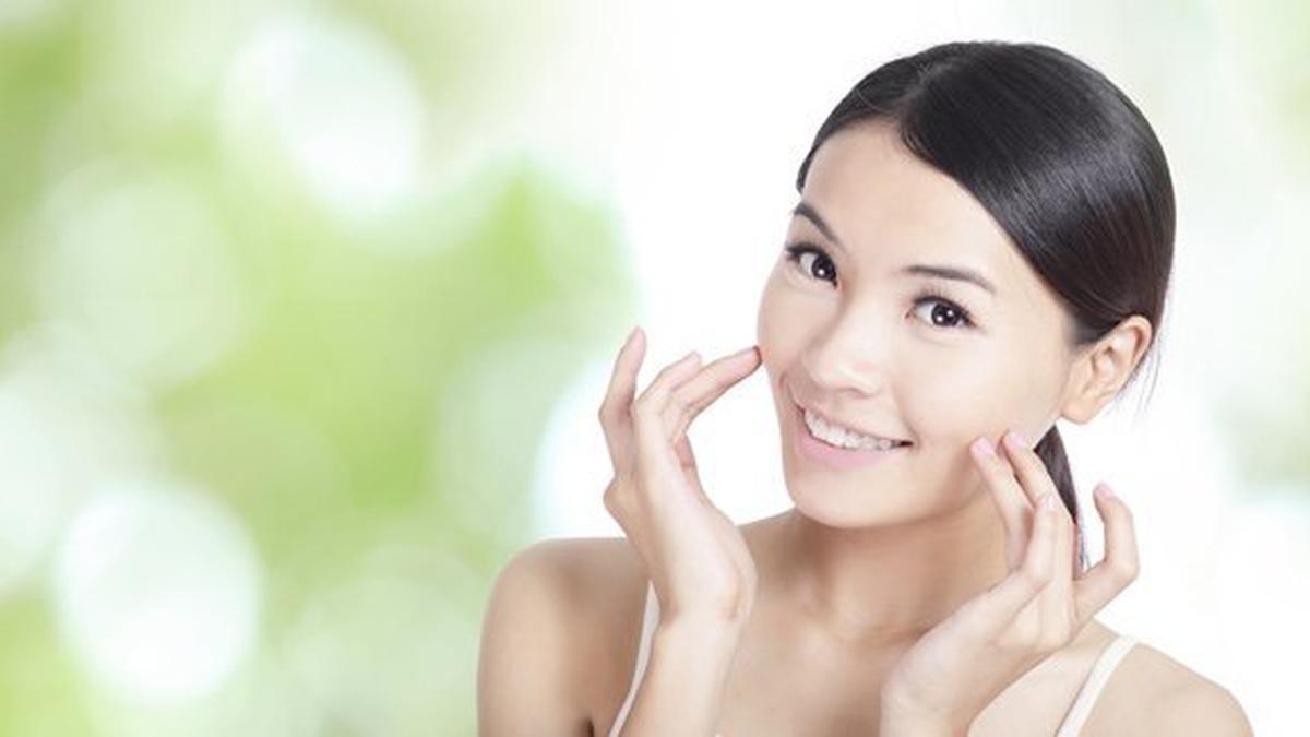 Tips Hilangkan Mata Panda Hanya 5 Menit - Beauty Fimela.com