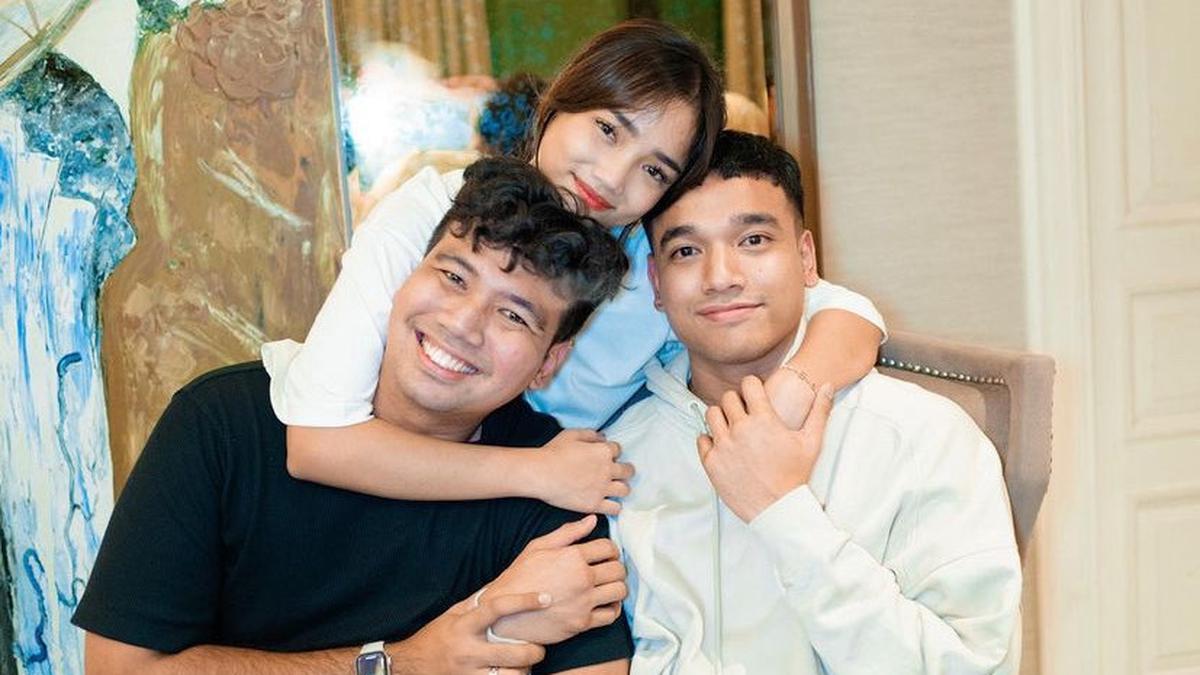 Fuji Ulang Tahun ke-21, Sang Kakak Fadly Faisal Sarankan untuk ...