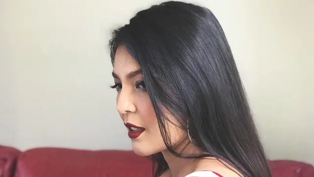 Kolaborasi, Arin Wolayan dan Alam Urbach Ciptakan I Found You - ShowBiz ...