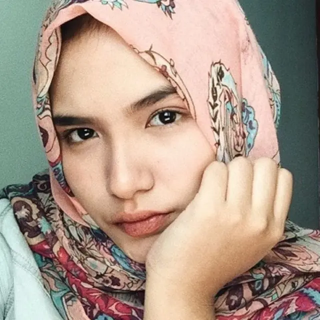 6 Potret Lawas Zahwa Nadhira, Terpaut Usia 9 Tahun dengan Anak Mahfud ...