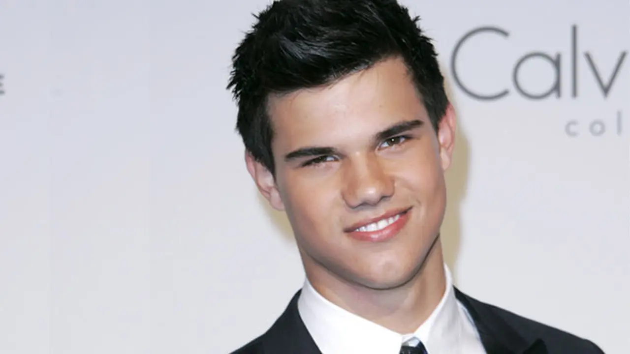 Lama Vakum, Ini 6 Potret Terbaru Taylor Lautner Pemeran Jacob di ...
