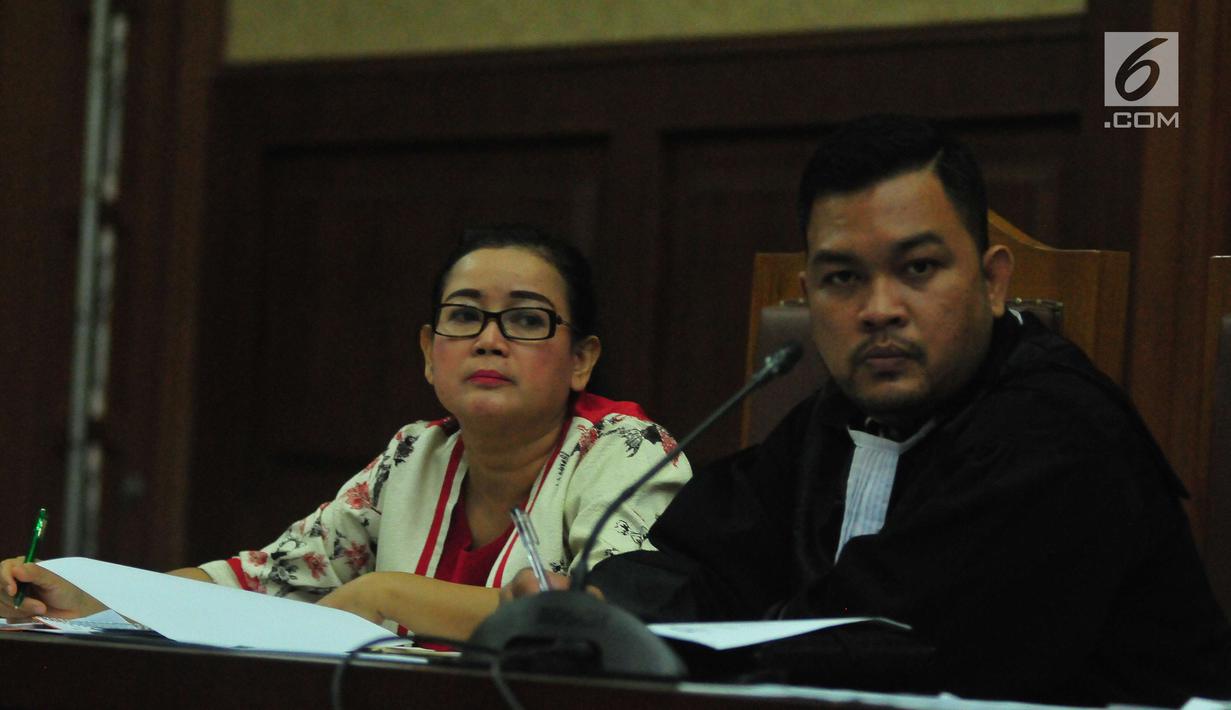 PHOTO: Pengacara Elza Syarief Menjadi Saksi Keterangan Palsu Miryam S ...