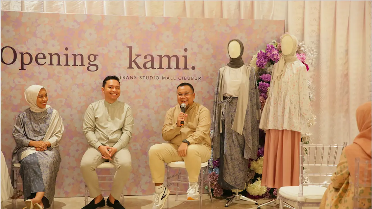 Warna Modern Indonesia Gandeng Banyak Label Lokal Fashion Muslim dalam ...