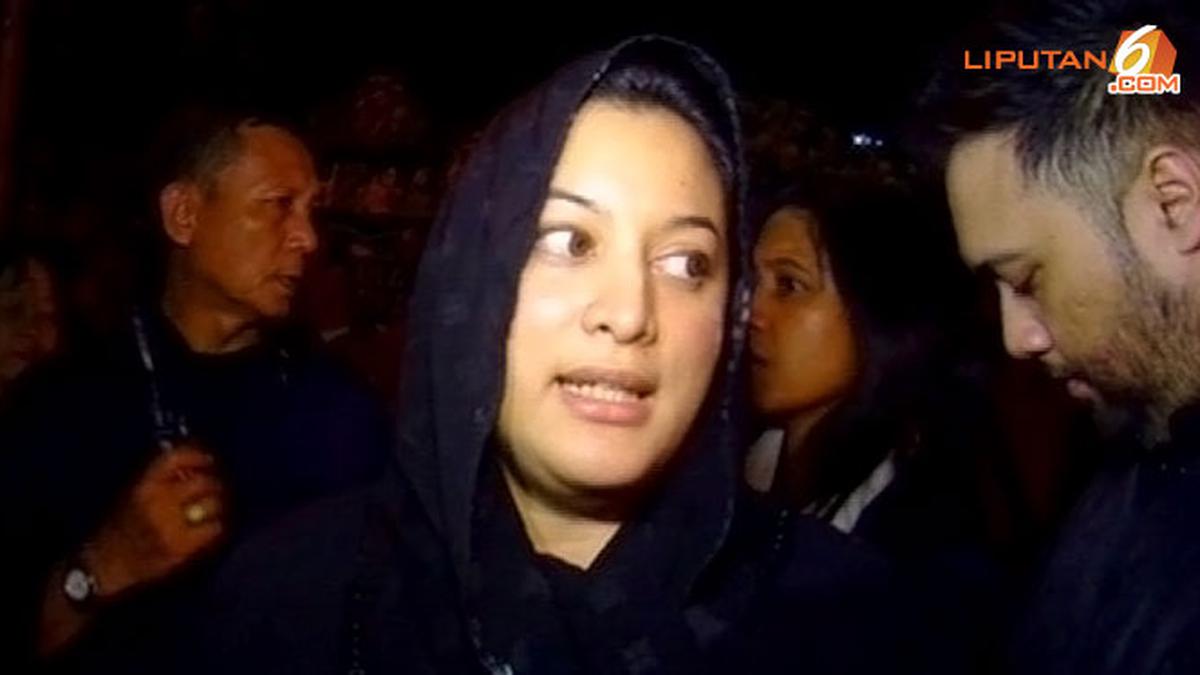 Tulang Bahu Jane Shalimar Retak Setelah Kecelakaan - ShowBiz Liputan6.com