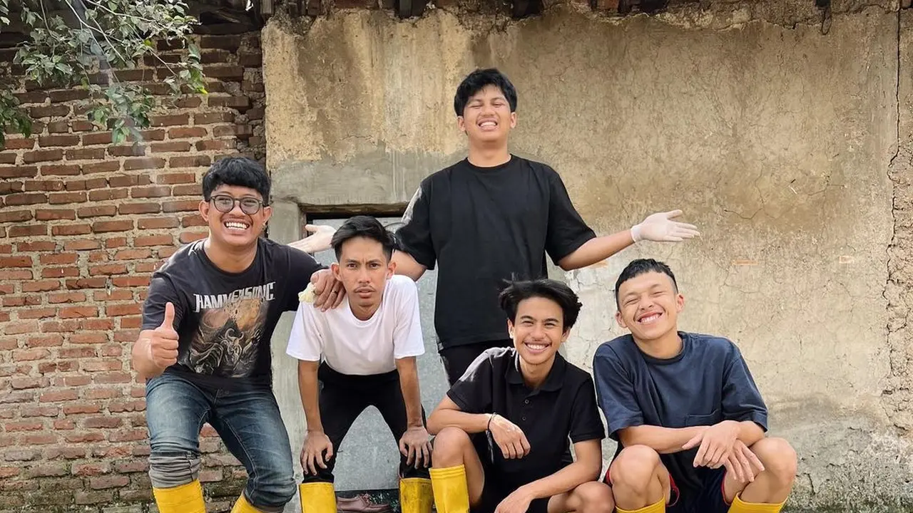 6 Potret Kebersamaan Pandawara Group, 5 Sekawan Peduli Kebersihan ...