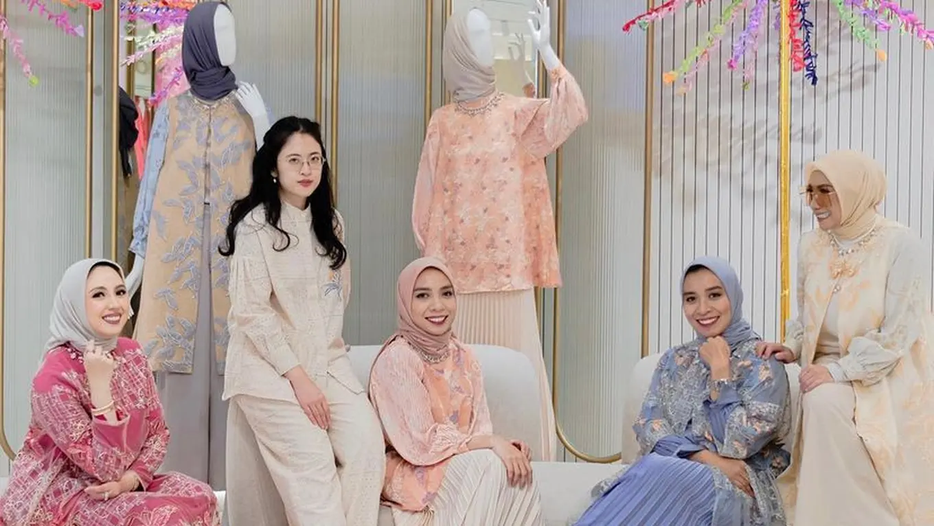 Kolaborasi Kami. x Sarah Sofyan Rilis Koleksi dengan Motif Batik Jakarta yang Modern
