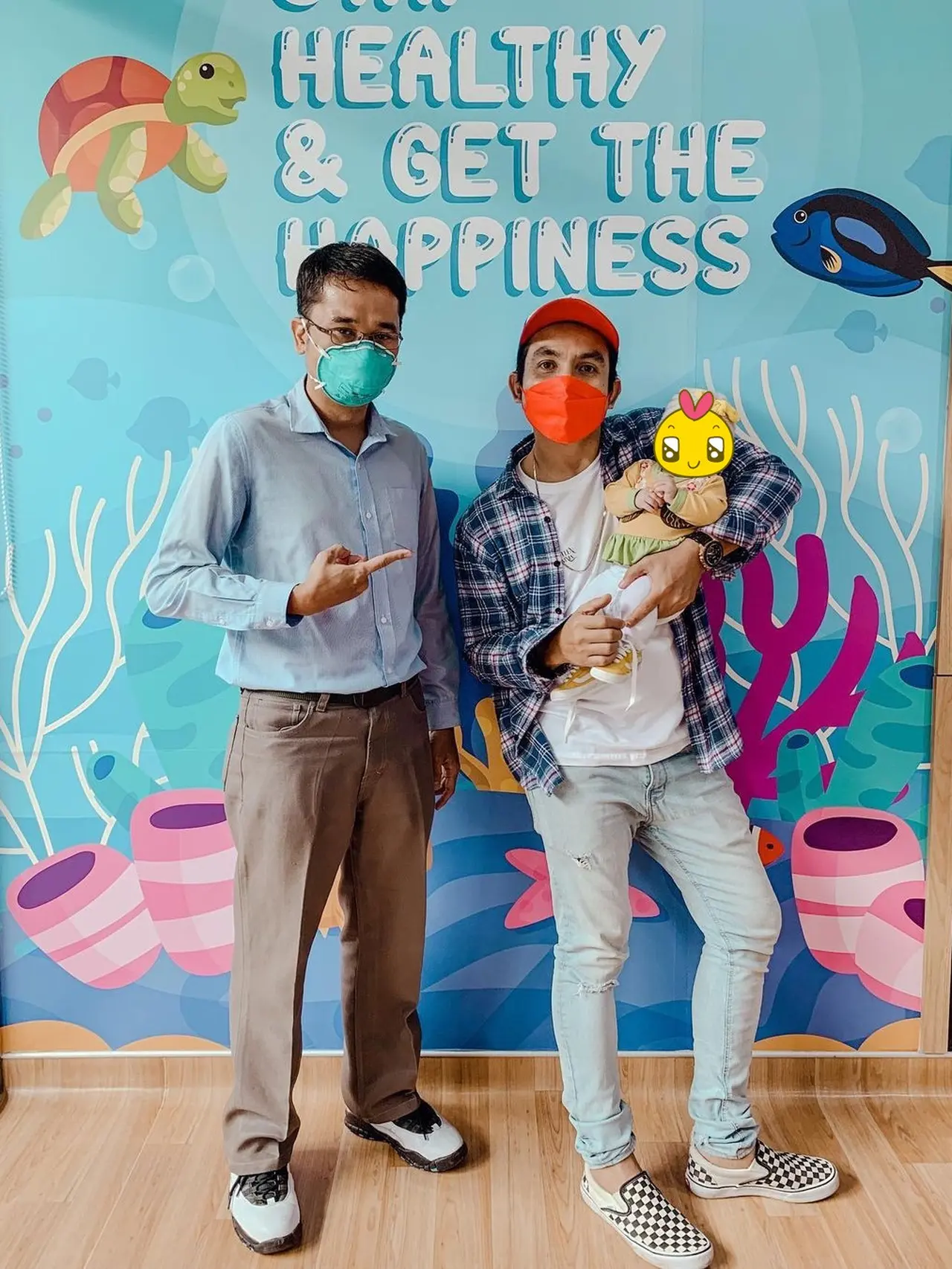 7 Potret Komo Ricky Momong Anak Pertama, Curi Perhatian - Hot Liputan6.com