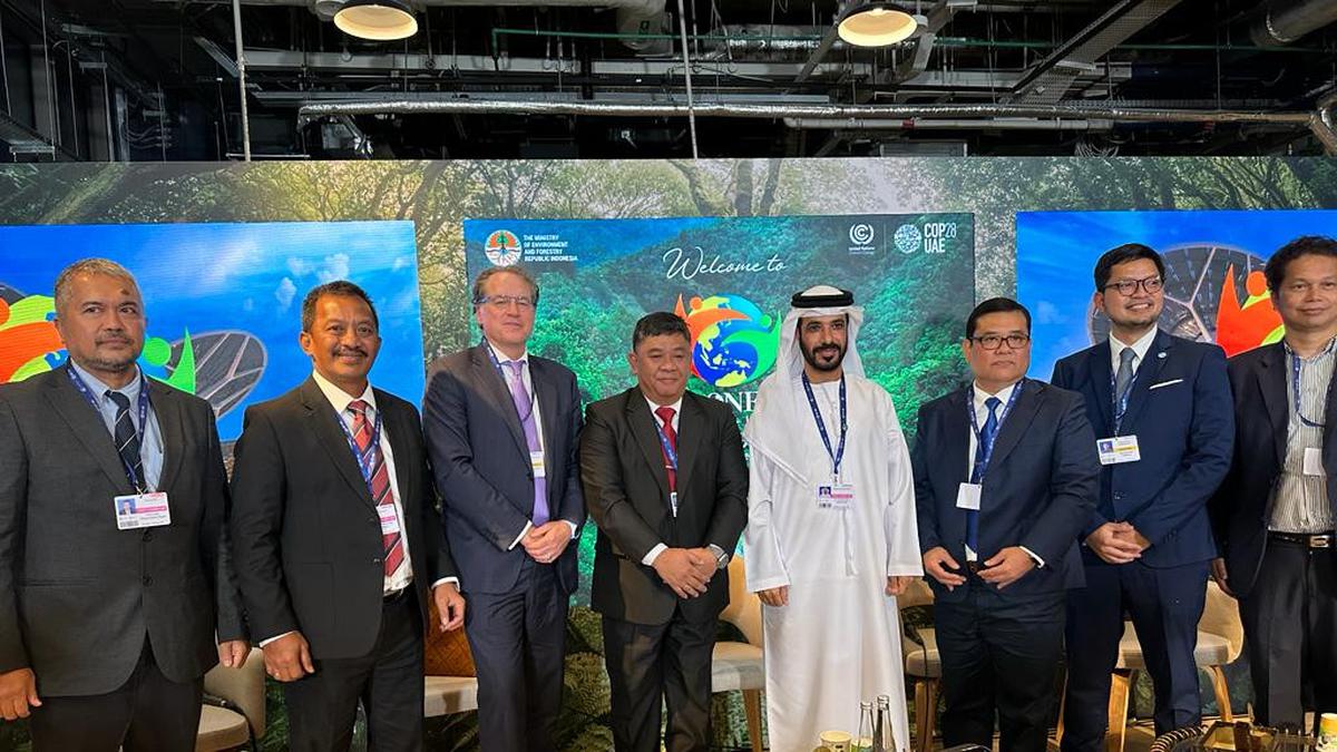Hadiri COP28, Holding IDSurvey Pamer Solusi Turunkan Emisi GRK di Dubai - Bisnis Liputan6.com