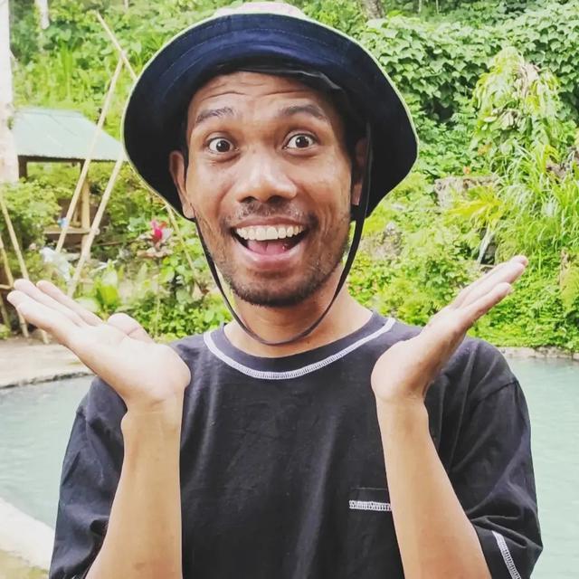 Viral Pada 2011, Ini 6 Potret Terbaru Udin Sedunia yang Kini Berubah ...