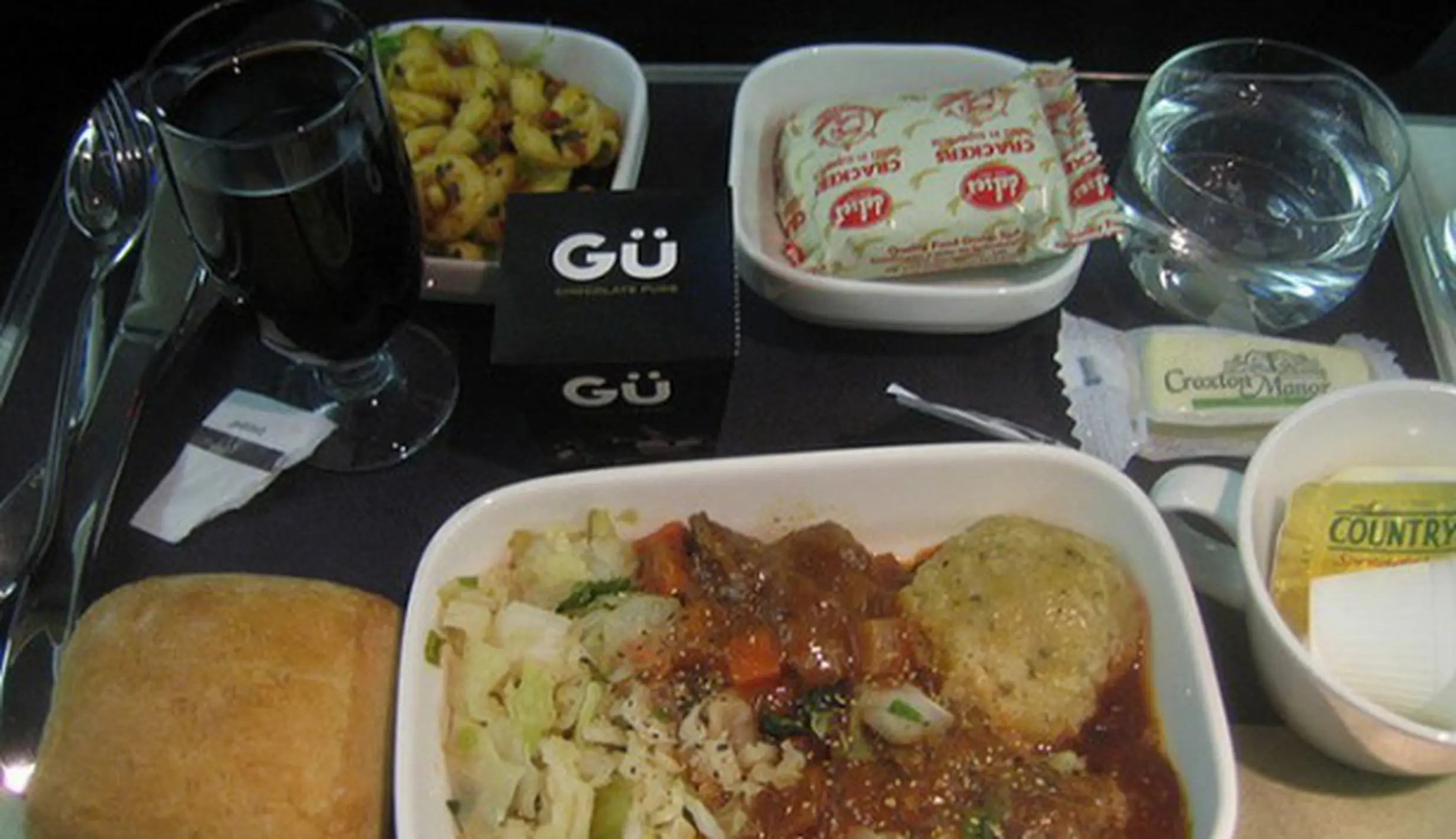 12 Pesawat Terbang Dengan Makanan Paling Enak Dari Seluruh Dunia ...