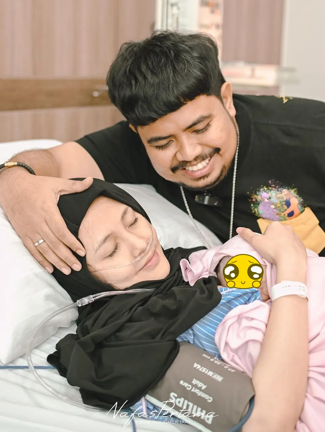 Momen Mesra Rigen dan Istri yang Jarang Tersorot, Bahagia dengan Dua ...
