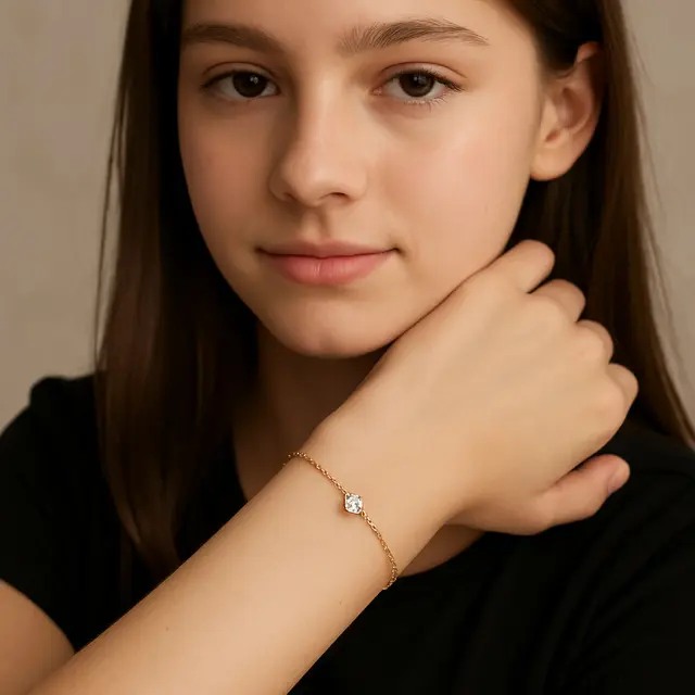 5 Model Gelang Emas Rantai Tipis untuk Remaja Usia 17 Tahun, Tampil ...