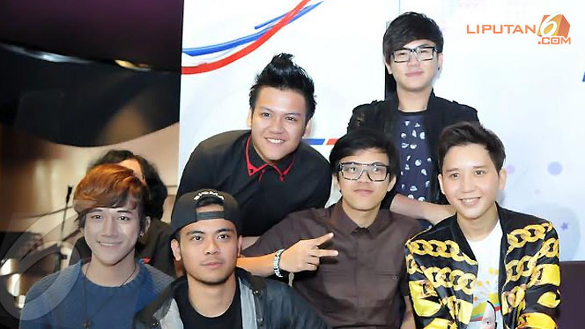 Personel SMASH Mulai Jalan Masing-masing, Bubar? - ShowBiz Liputan6.com