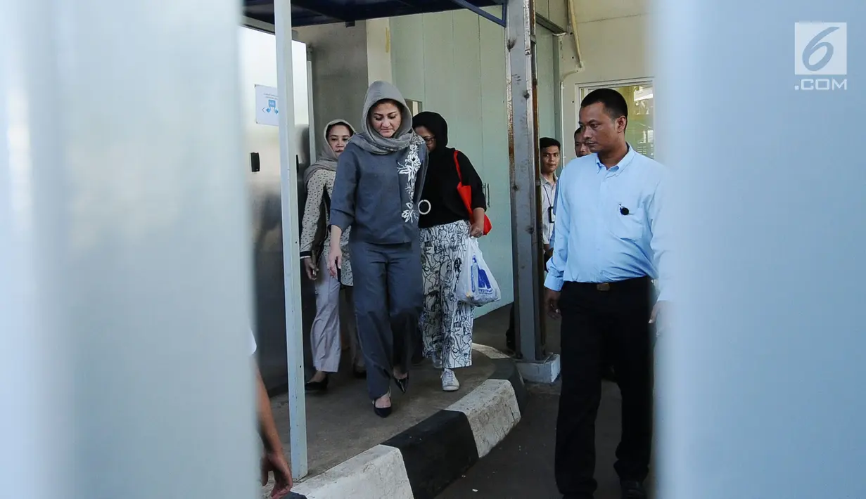 PHOTO: Libur Natal, Setya Novanto Dijenguk Anak dan Istri - Foto Liputan6.com