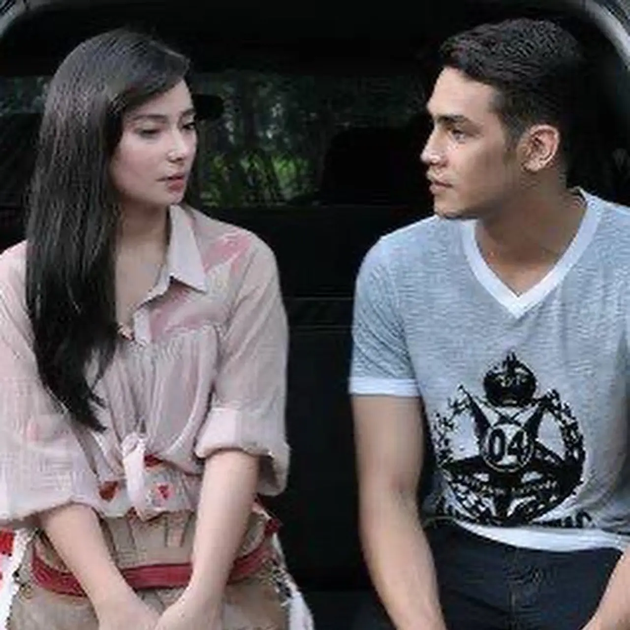 Akui Rindu, Ini 6 Potret Lawas Asmirandah dan Jonas Rivanno saat Akting Bareng - Hot Liputan6.com