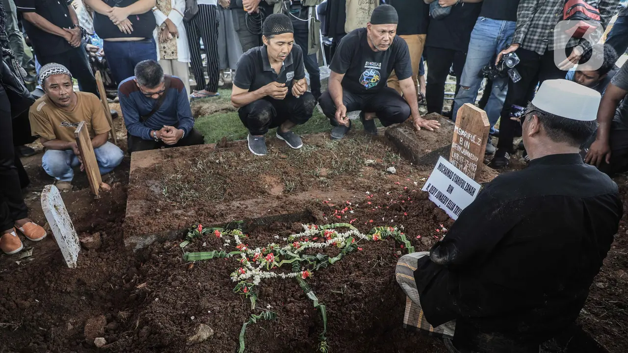 Cecep Reza Meninggal Dunia, Begini Kronologinya - ShowBiz Liputan6.com