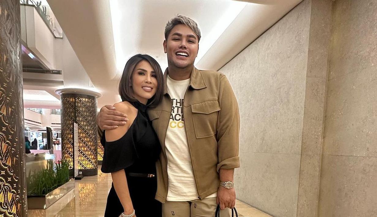 8 Potret Ivan Gunawan yang Wajahnya Terlihat Tirus, Dipuji Makin ...