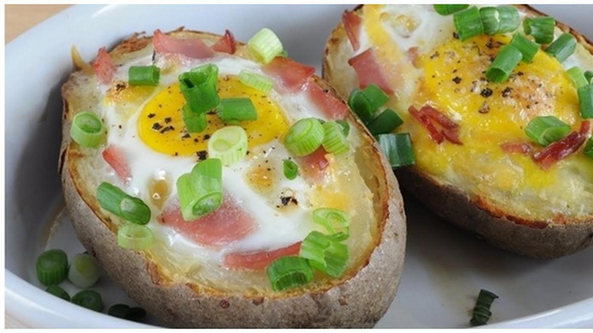 Kentang Panggang Telur Keju - Lifestyle Fimela.com